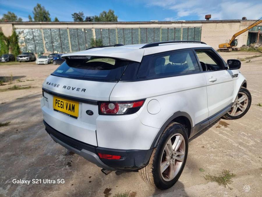 Balts Land Rover Range Rover Evoque 2012 Jonava, ar dzinēja tilpumu 2.18 L un nobraukumu 107 tūkst. km par 2999 €, foto 6 vietnē AUTOMOTO.COM.LV