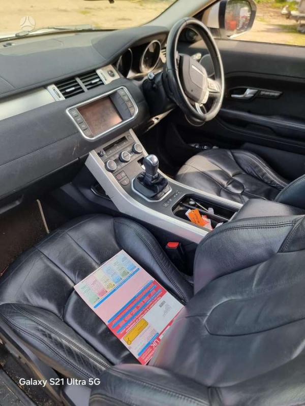 Balts Land Rover Range Rover Evoque 2012 Jonava, ar dzinēja tilpumu 2.18 L un nobraukumu 107 tūkst. km par 2999 €, foto 9 vietnē AUTOMOTO.COM.LV