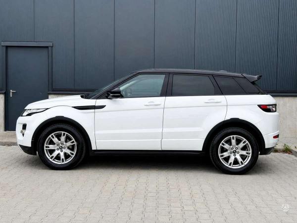 White Land Rover Range Rover Evoque 2012 in Vilnius, with an engine capacity of 2.18 L and mileage of 257 thousand km for 10450 €, photo 3 on AUTOMOTO.COM.LV