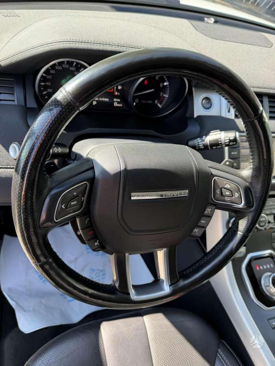 Balts Land Rover Range Rover Evoque 2012 Joniškis, ar dzinēja tilpumu 2.00 L un nobraukumu 210 tūkst. km par 11300 €, foto 13 vietnē AUTOMOTO.COM.LV