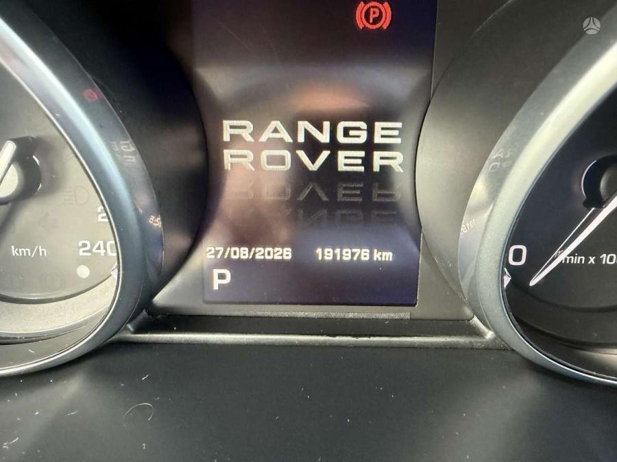 Balts Land Rover Range Rover Evoque 2012 Joniškis, ar dzinēja tilpumu 2.00 L un nobraukumu 210 tūkst. km par 11300 €, foto 21 vietnē AUTOMOTO.COM.LV