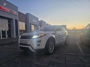 White Land Rover Range Rover Evoque 2012 in Klaipeda, with an engine capacity of 2.00 L and mileage of 282 thousand km for 9500 €, photo  on AUTOMOTO.COM.LV