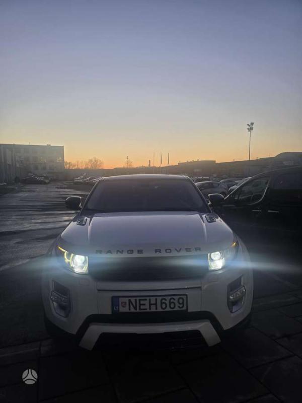 Balts Land Rover Range Rover Evoque 2012 Klaipėda, ar dzinēja tilpumu 2.00 L un nobraukumu 282 tūkst. km par 9500 €, foto 4 vietnē AUTOMOTO.COM.LV