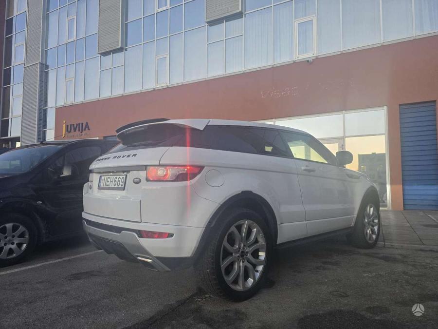 Balts Land Rover Range Rover Evoque 2012 Klaipėda, ar dzinēja tilpumu 2.00 L un nobraukumu 282 tūkst. km par 9500 €, foto 5 vietnē AUTOMOTO.COM.LV