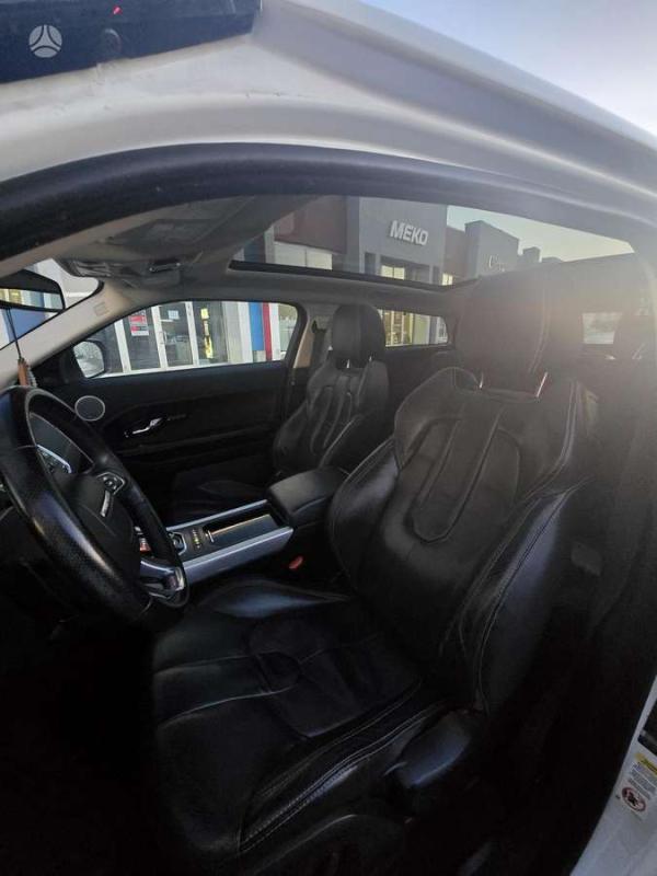 Balts Land Rover Range Rover Evoque 2012 Klaipėda, ar dzinēja tilpumu 2.00 L un nobraukumu 282 tūkst. km par 9500 €, foto 8 vietnē AUTOMOTO.COM.LV