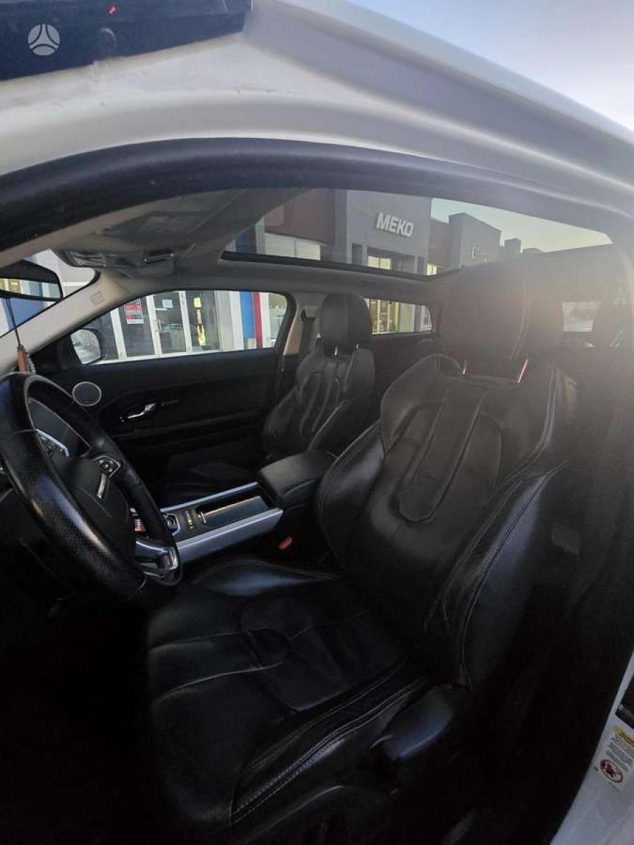 Balts Land Rover Range Rover Evoque 2012 Klaipėda, ar dzinēja tilpumu 2.00 L un nobraukumu 282 tūkst. km par 9500 €, foto 8 vietnē AUTOMOTO.COM.LV