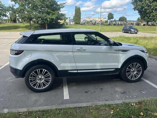 Balts Land Rover Range Rover Evoque 2012 Tauragė, ar dzinēja tilpumu 2.18 L un nobraukumu 273 tūkst. km par 7770 €, foto 9 vietnē AUTOMOTO.COM.LV
