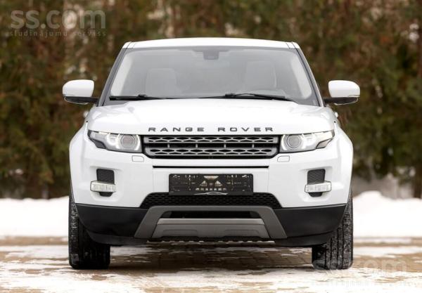 White Land Rover Range Rover Evoque 2012 in Jelgava, with an engine capacity of 2.00 L and mileage of 278 thousand km for 9000 €, photo 1 on AUTOMOTO.COM.LV