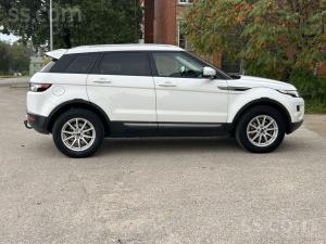 White Land Rover Range Rover Evoque 2012 in Liepaja, with an engine capacity of 2.20 L and mileage of 273 thousand km for 9500 €, photo 6 on AUTOMOTO.COM.LV
