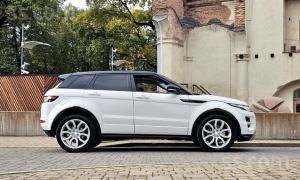 White Land Rover Range Rover Evoque 2012 in Jelgava, with an engine capacity of 2.20 L and mileage of 149 thousand km for 10900 €, photo 5 on AUTOMOTO.COM.LV