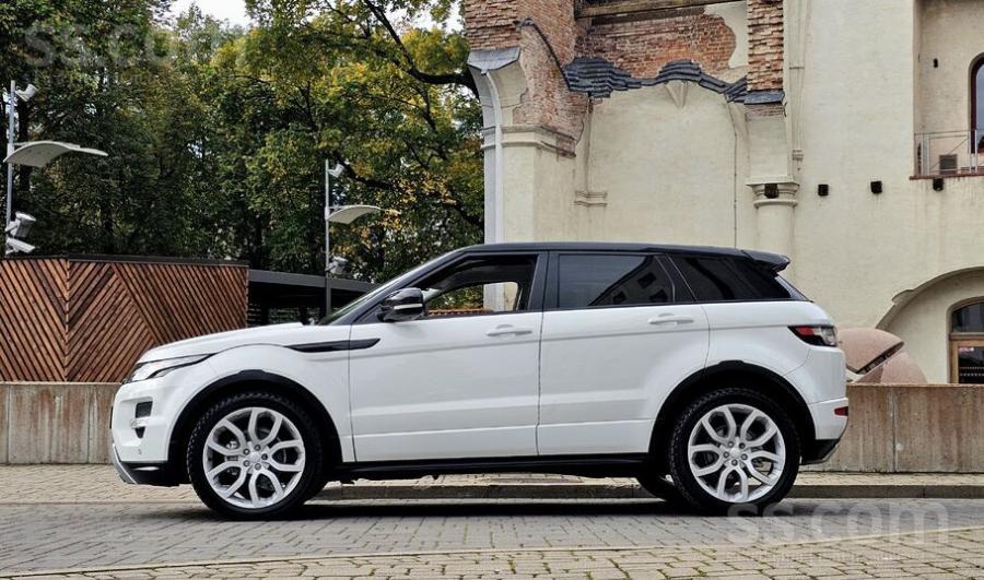 White Land Rover Range Rover Evoque 2012 in Jelgava, with an engine capacity of 2.20 L and mileage of 149 thousand km for 10900 €, photo 6 on AUTOMOTO.COM.LV