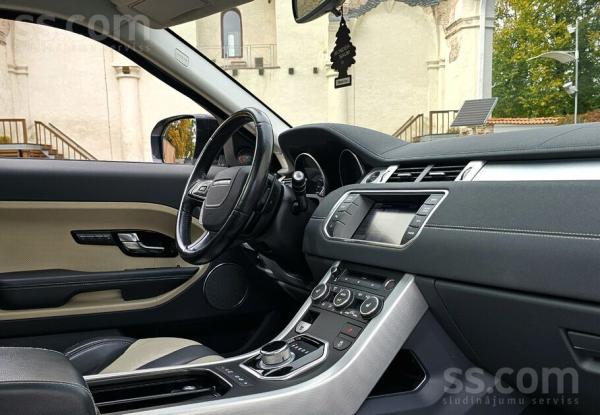 Balts Land Rover Range Rover Evoque 2012 Jelgava, ar dzinēja tilpumu 2.20 L un nobraukumu 149 tūkst. km par 10900 €, foto 11 vietnē AUTOMOTO.COM.LV
