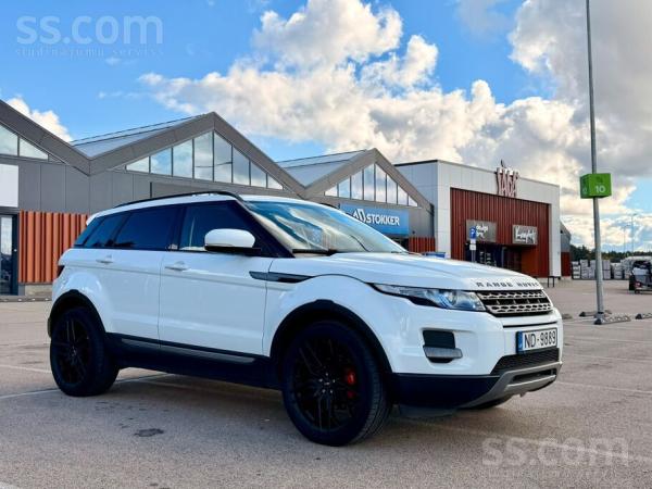 White Land Rover Range Rover Evoque 2012 in Riga, with an engine capacity of 2.20 L and mileage of 172 thousand km for 10500 €, photo 1 on AUTOMOTO.COM.LV