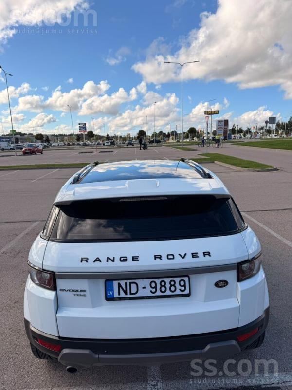 Balts Land Rover Range Rover Evoque 2012 Rīga, ar dzinēja tilpumu 2.20 L un nobraukumu 172 tūkst. km par 9800 €, foto 8 vietnē AUTOMOTO.COM.LV