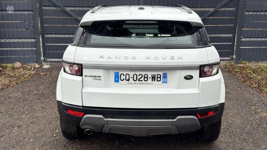 Balts Land Rover Range Rover Evoque 2013 Jonava, ar dzinēja tilpumu 2.18 L un nobraukumu 270 tūkst. km par 5200 €, foto 14 vietnē AUTOMOTO.COM.LV