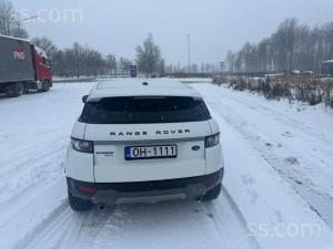 White Land Rover Range Rover Evoque 2013 in Aizkraukle, with an engine capacity of 2.20 L and mileage of 0 thousand km for 11500 €, photo 9 on AUTOMOTO.COM.LV