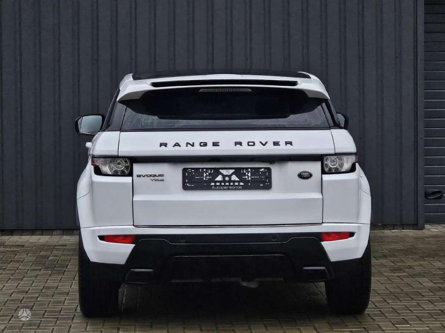 Balts Land Rover Range Rover Evoque 2013 Kauņa, ar dzinēja tilpumu 2.20 L un nobraukumu 248 tūkst. km par 12750 €, foto 4 vietnē AUTOMOTO.COM.LV