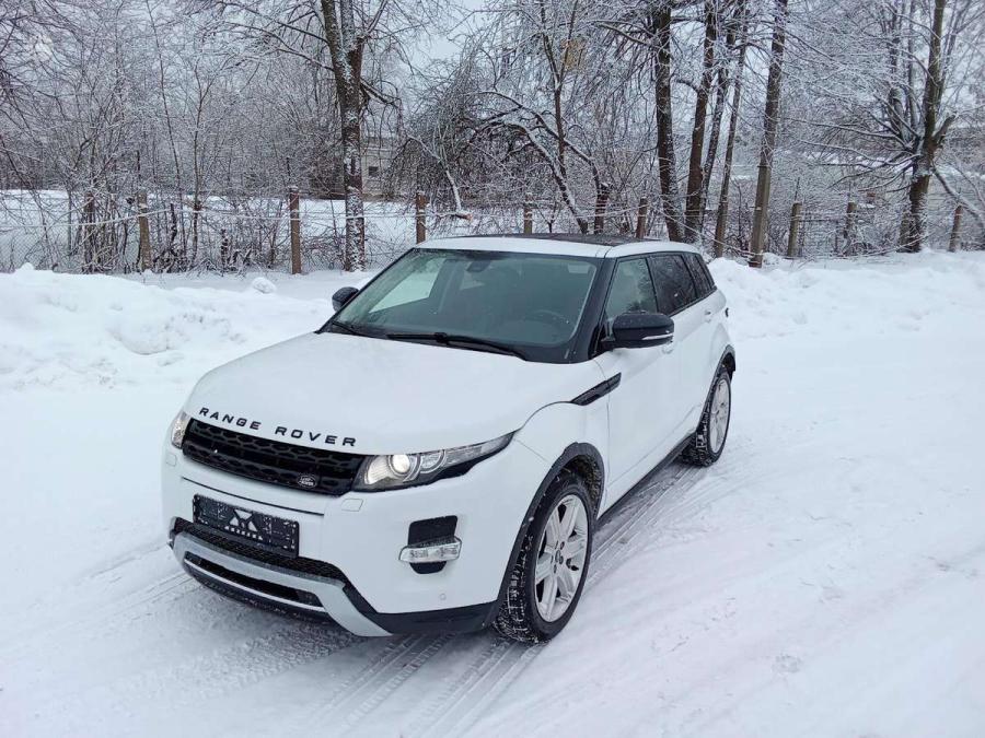 White Land Rover Range Rover Evoque 2013 in Alytus, with an engine capacity of 2.18 L and mileage of 264 thousand km for 9200 €, photo 1 on AUTOMOTO.COM.LV