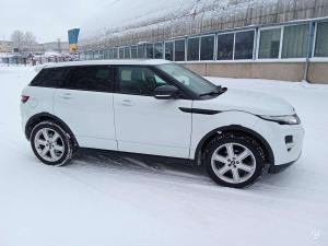 White Land Rover Range Rover Evoque 2013 in Alytus, with an engine capacity of 2.18 L and mileage of 264 thousand km for 9200 €, photo 14 on AUTOMOTO.COM.LV