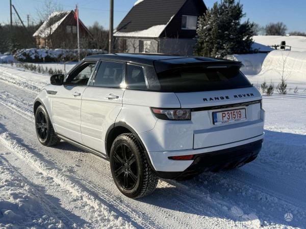 Balts Land Rover Range Rover Evoque 2013 Raseiniai, ar dzinēja tilpumu 2.18 L un nobraukumu 245 tūkst. km par 12450 €, foto 10 vietnē AUTOMOTO.COM.LV