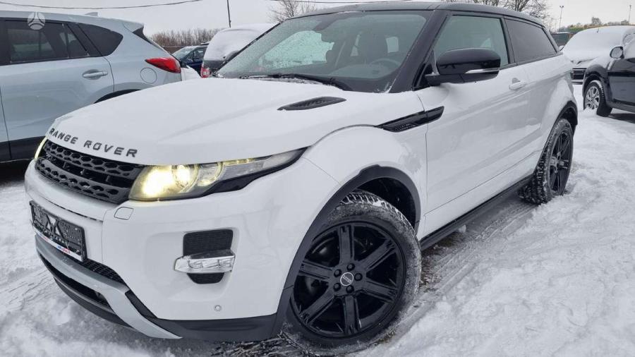 White Land Rover Range Rover Evoque 2013 in Siauliai, with an engine capacity of 2.20 L and mileage of 174 thousand km for 10200 €, photo 1 on AUTOMOTO.COM.LV