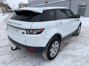 White Land Rover Range Rover Evoque 2013 in Kaunas, with an engine capacity of 2.18 L and mileage of 380 thousand km for 6850 €, photo 6 on AUTOMOTO.COM.LV