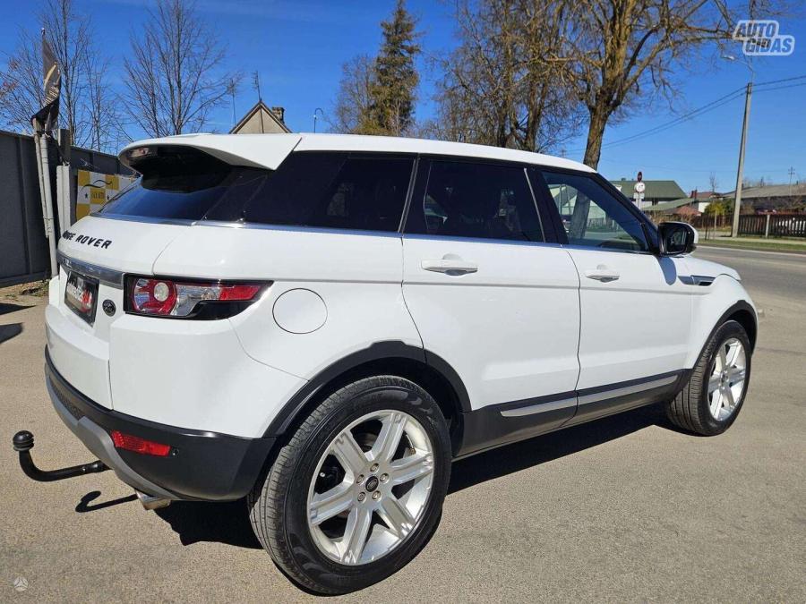 Balts Land Rover Range Rover Evoque 2013 Šauļi, ar dzinēja tilpumu 2.00 L un nobraukumu 257 tūkst. km par 12450 €, foto 7 vietnē AUTOMOTO.COM.LV