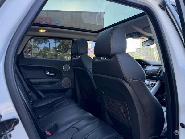 Balts Land Rover Range Rover Evoque 2013 Viļņa, ar dzinēja tilpumu 2.18 L un nobraukumu 192 tūkst. km par 7200 €, foto 10 vietnē AUTOMOTO.COM.LV