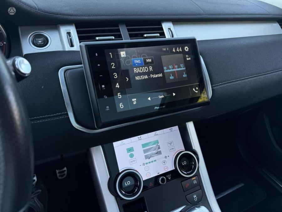 Balts Land Rover Range Rover Evoque 2013 Viļņa, ar dzinēja tilpumu 2.18 L un nobraukumu 192 tūkst. km par 7200 €, foto 14 vietnē AUTOMOTO.COM.LV