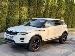 White Land Rover Range Rover Evoque 2013 in Riga, with an engine capacity of 2.20 L and mileage of 245 thousand km for 10950 €, photo 9 on AUTOMOTO.COM.LV