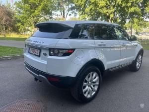 Balts Land Rover Range Rover Evoque 2013 Alīta, ar dzinēja tilpumu 2.18 L un nobraukumu 269 tūkst. km par 8900 €, foto 6 vietnē AUTOMOTO.COM.LV