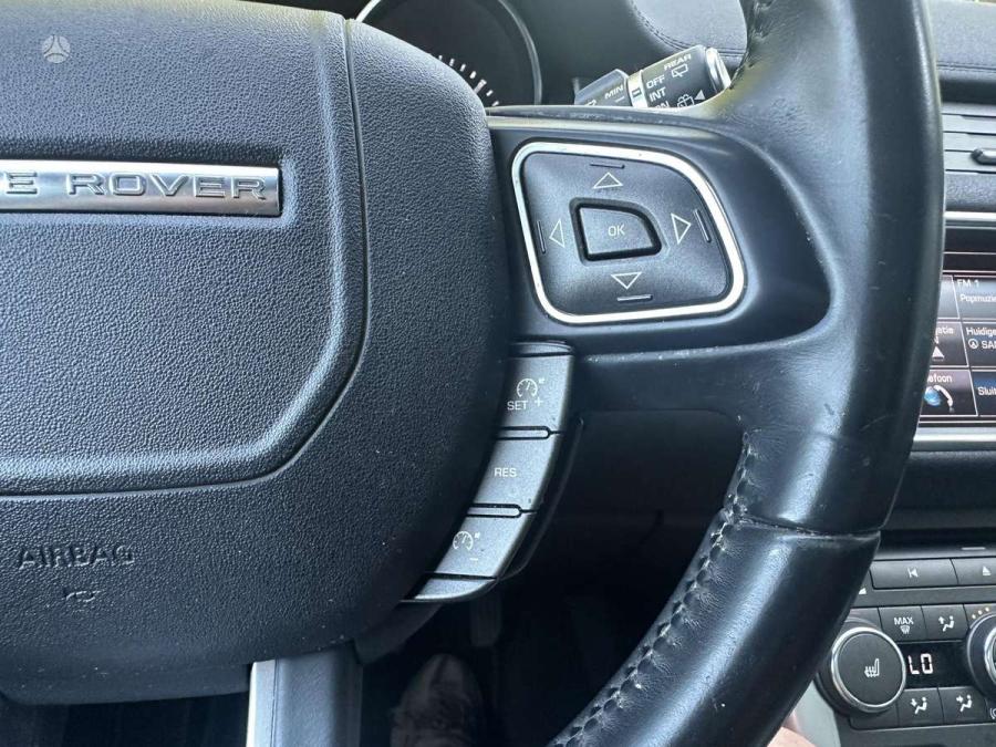 Balts Land Rover Range Rover Evoque 2013 Alīta, ar dzinēja tilpumu 2.18 L un nobraukumu 269 tūkst. km par 8900 €, foto 15 vietnē AUTOMOTO.COM.LV