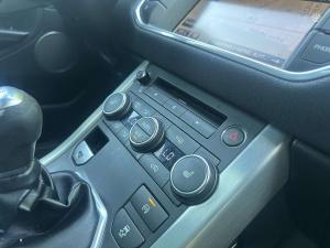 Balts Land Rover Range Rover Evoque 2013 Alīta, ar dzinēja tilpumu 2.18 L un nobraukumu 269 tūkst. km par 8900 €, foto 28 vietnē AUTOMOTO.COM.LV