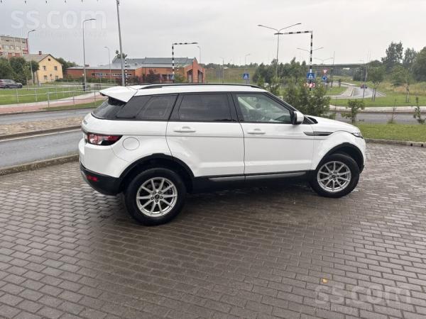Balts Land Rover Range Rover Evoque 2013 Rēzekne, ar dzinēja tilpumu 2.20 L un nobraukumu 289 tūkst. km par 9100 €, foto 3 vietnē AUTOMOTO.COM.LV