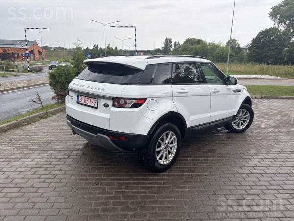 Balts Land Rover Range Rover Evoque 2013 Rēzekne, ar dzinēja tilpumu 2.20 L un nobraukumu 289 tūkst. km par 9100 €, foto 4 vietnē AUTOMOTO.COM.LV