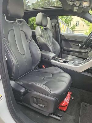Balts Land Rover Range Rover Evoque 2013 Šauļi, ar dzinēja tilpumu 2.00 L un nobraukumu 257 tūkst. km par 12450 €, foto 16 vietnē AUTOMOTO.COM.LV