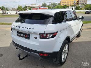 White Land Rover Range Rover Evoque 2013 in Siauliai, with an engine capacity of 2.00 L and mileage of 257 thousand km for 12450 €, photo 6 on AUTOMOTO.COM.LV