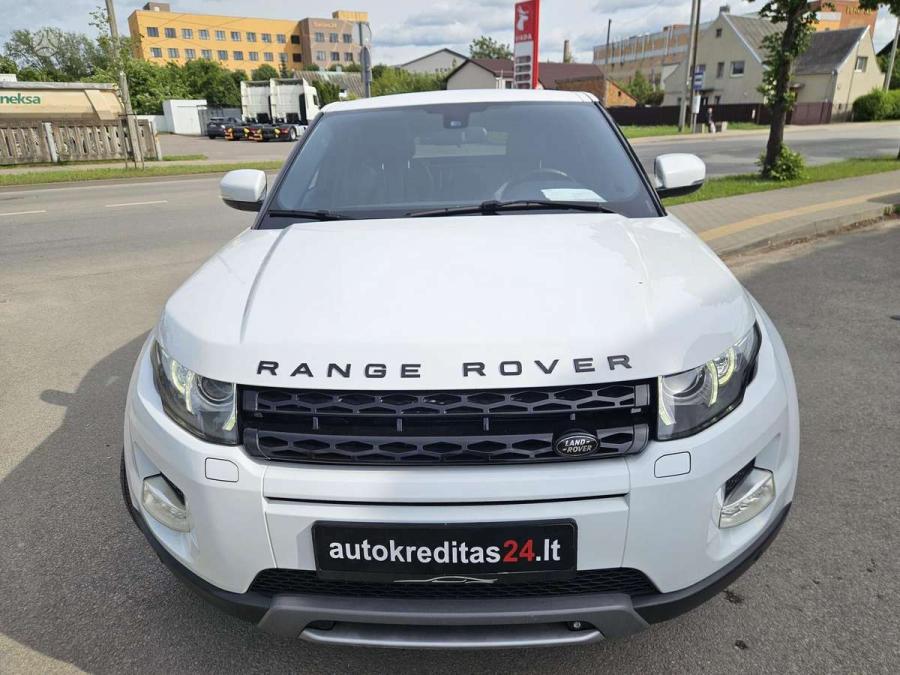 White Land Rover Range Rover Evoque 2013 in Siauliai, with an engine capacity of 2.00 L and mileage of 257 thousand km for 12450 €, photo 4 on AUTOMOTO.COM.LV