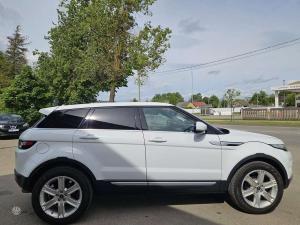 White Land Rover Range Rover Evoque 2013 in Siauliai, with an engine capacity of 2.00 L and mileage of 257 thousand km for 12450 €, photo 8 on AUTOMOTO.COM.LV
