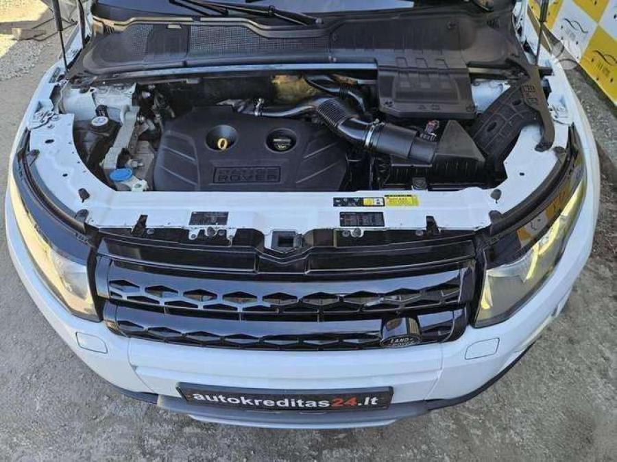 White Land Rover Range Rover Evoque 2013 in Siauliai, with an engine capacity of 2.00 L and mileage of 257 thousand km for 12450 €, photo 30 on AUTOMOTO.COM.LV