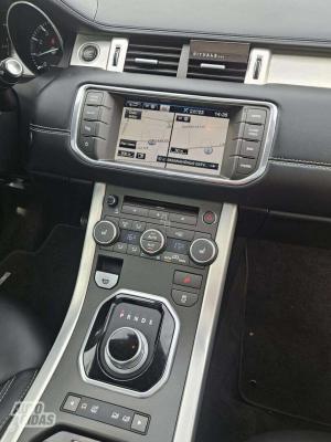 Balts Land Rover Range Rover Evoque 2013 Šauļi, ar dzinēja tilpumu 2.00 L un nobraukumu 257 tūkst. km par 12450 €, foto 24 vietnē AUTOMOTO.COM.LV