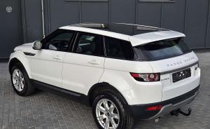 White Land Rover Range Rover Evoque 2013 in Siauliai, with an engine capacity of 2.20 L and mileage of 325 thousand km for 6999 €, photo 7 on AUTOMOTO.COM.LV
