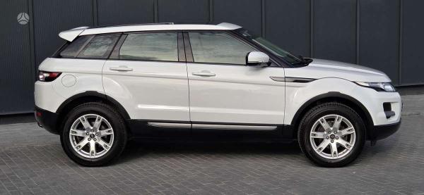 White Land Rover Range Rover Evoque 2013 in Siauliai, with an engine capacity of 2.20 L and mileage of 325 thousand km for 6999 €, photo 9 on AUTOMOTO.COM.LV