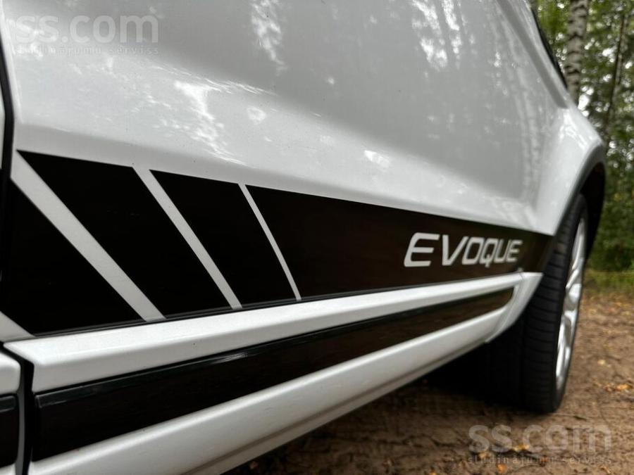 Balts Land Rover Range Rover Evoque 2013 Rīga, ar dzinēja tilpumu 2.20 L un nobraukumu 255 tūkst. km par 8900 €, foto 8 vietnē AUTOMOTO.COM.LV