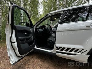 Balts Land Rover Range Rover Evoque 2013 Rīga, ar dzinēja tilpumu 2.20 L un nobraukumu 255 tūkst. km par 8900 €, foto 11 vietnē AUTOMOTO.COM.LV