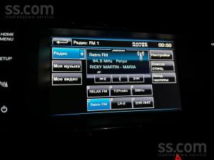 Balts Land Rover Range Rover Evoque 2013 Rīga, ar dzinēja tilpumu 2.20 L un nobraukumu 255 tūkst. km par 8900 €, foto 16 vietnē AUTOMOTO.COM.LV