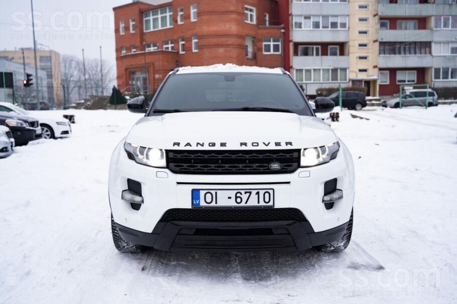 White Land Rover Range Rover Evoque 2014 in Liepaja, with an engine capacity of 2.00 L and mileage of 152 thousand km for 13500 €, photo 8 on AUTOMOTO.COM.LV