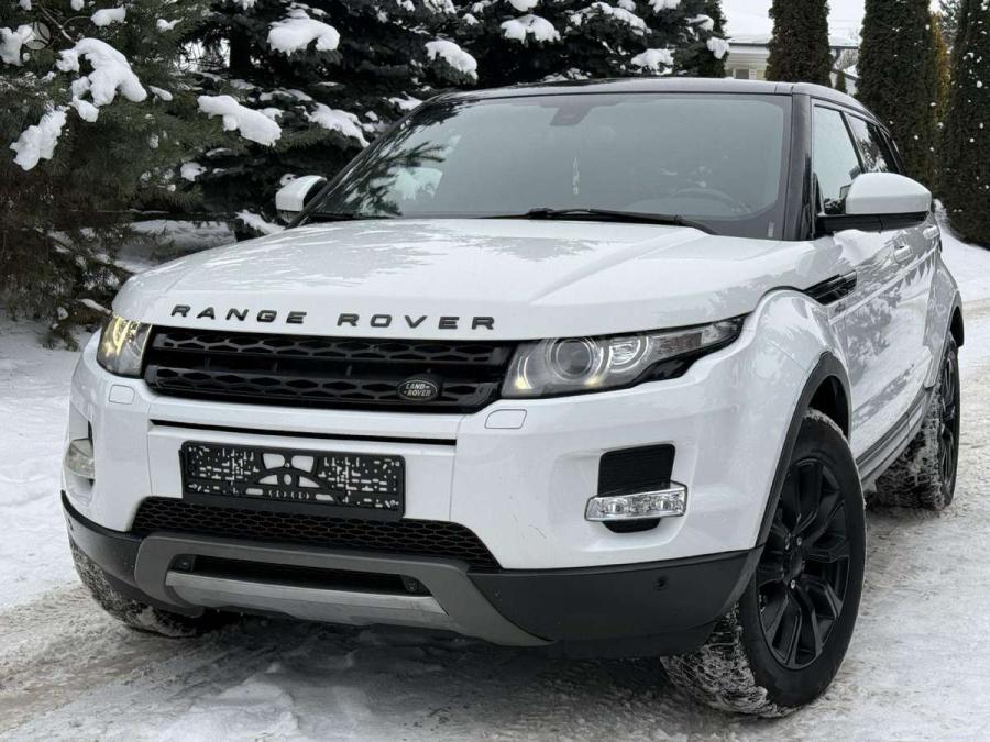 White Land Rover Range Rover Evoque 2014 in Utena, with an engine capacity of 2.18 L and mileage of 218 thousand km for 9950 €, photo 1 on AUTOMOTO.COM.LV