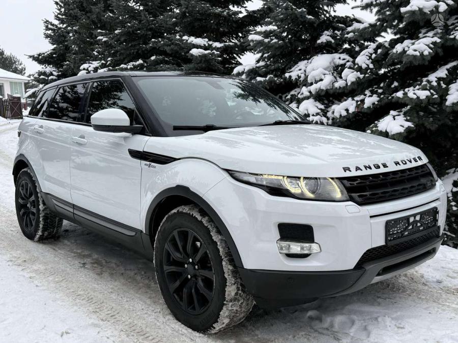 White Land Rover Range Rover Evoque 2014 in Utena, with an engine capacity of 2.18 L and mileage of 218 thousand km for 9950 €, photo 4 on AUTOMOTO.COM.LV
