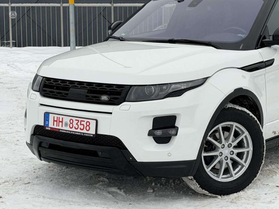 Balts Land Rover Range Rover Evoque 2014 Jonava, ar dzinēja tilpumu 2.18 L un nobraukumu 200 tūkst. km par 13750 €, foto 3 vietnē AUTOMOTO.COM.LV